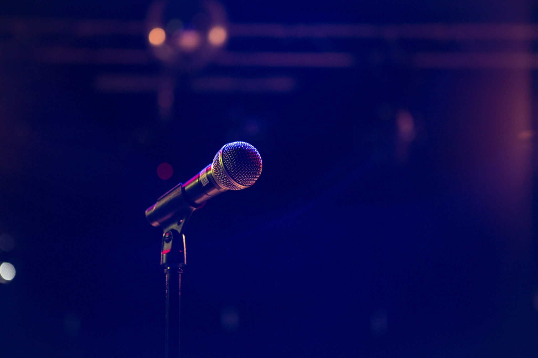 Stand up Polska - polscy stand upowcy, ile zarabia stand uper?
